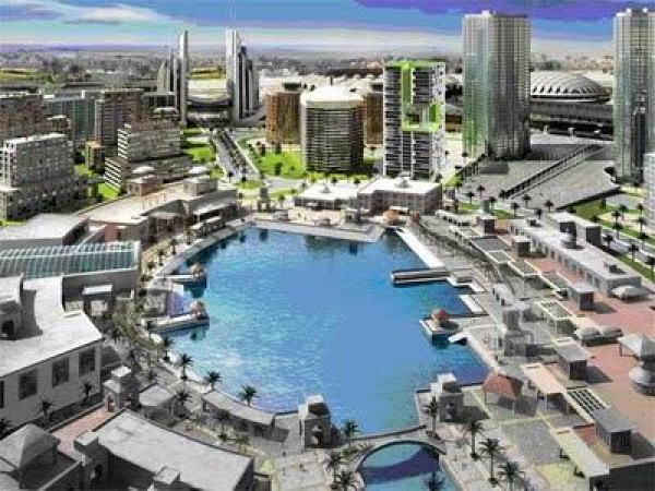 Kerala CM kick starts first Construction project of Smart City Kochi